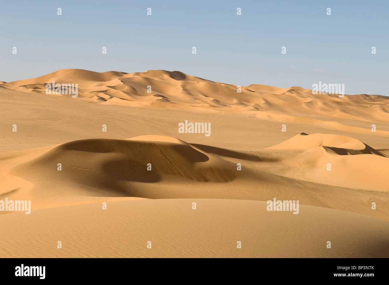 Erg Awbari, Sahara desert, Fezzan, Libya Stock Photo - Alamy