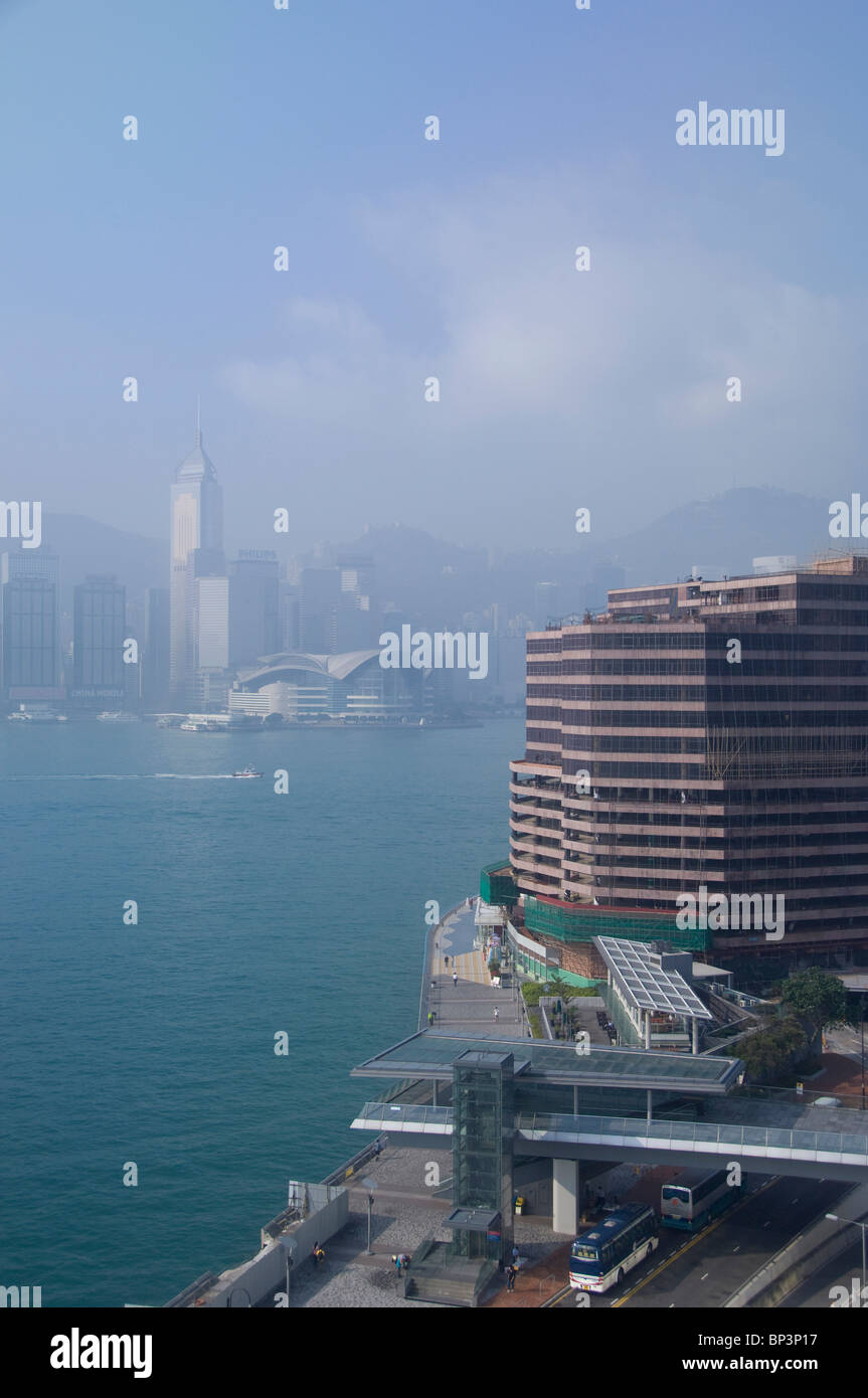 China, Hong Kong, Kowloon. Port & waterfront views of Hong Kong Island ...