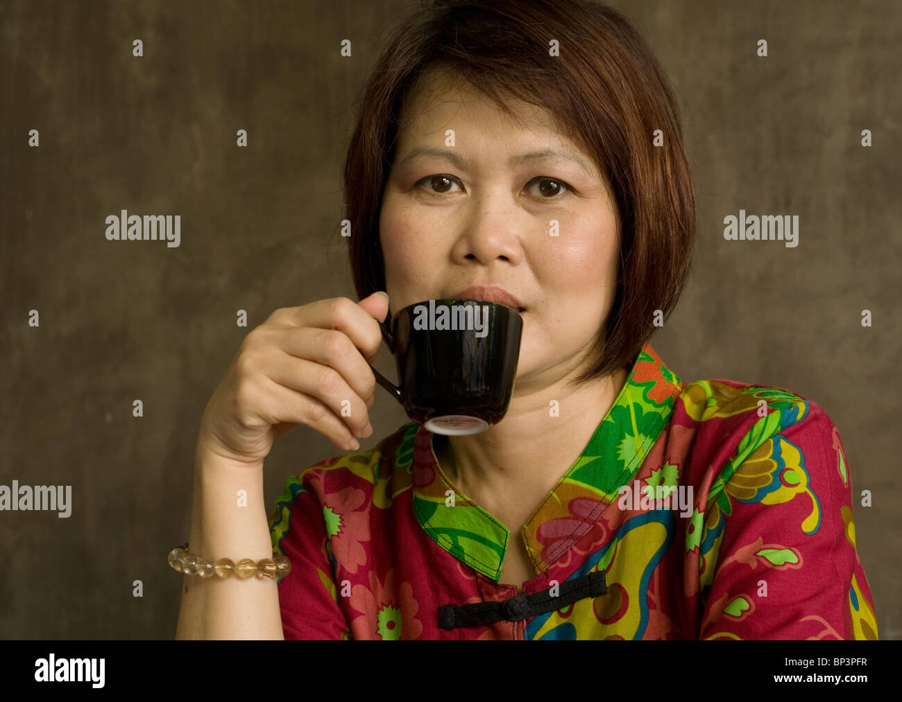 Ethnic half asian asian thai hi-res stock photography and images - Alamy