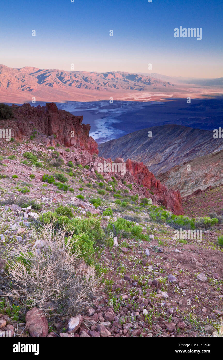 Dawn light over Death Valley from Dante's View, Death Valley National ...