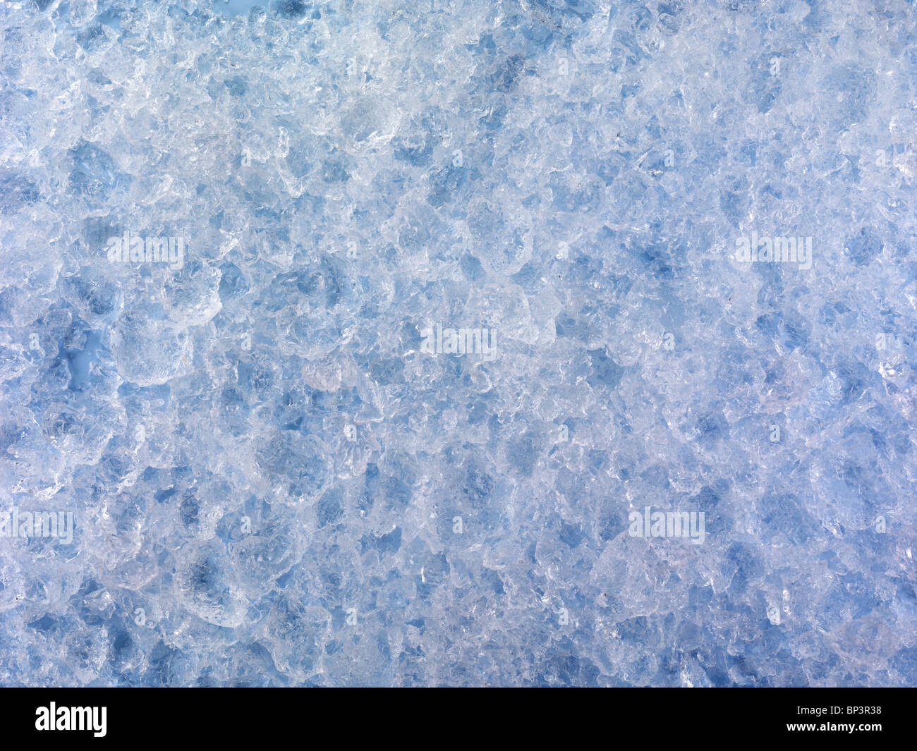 Crushed ice hi-res stock photography and images - Alamy