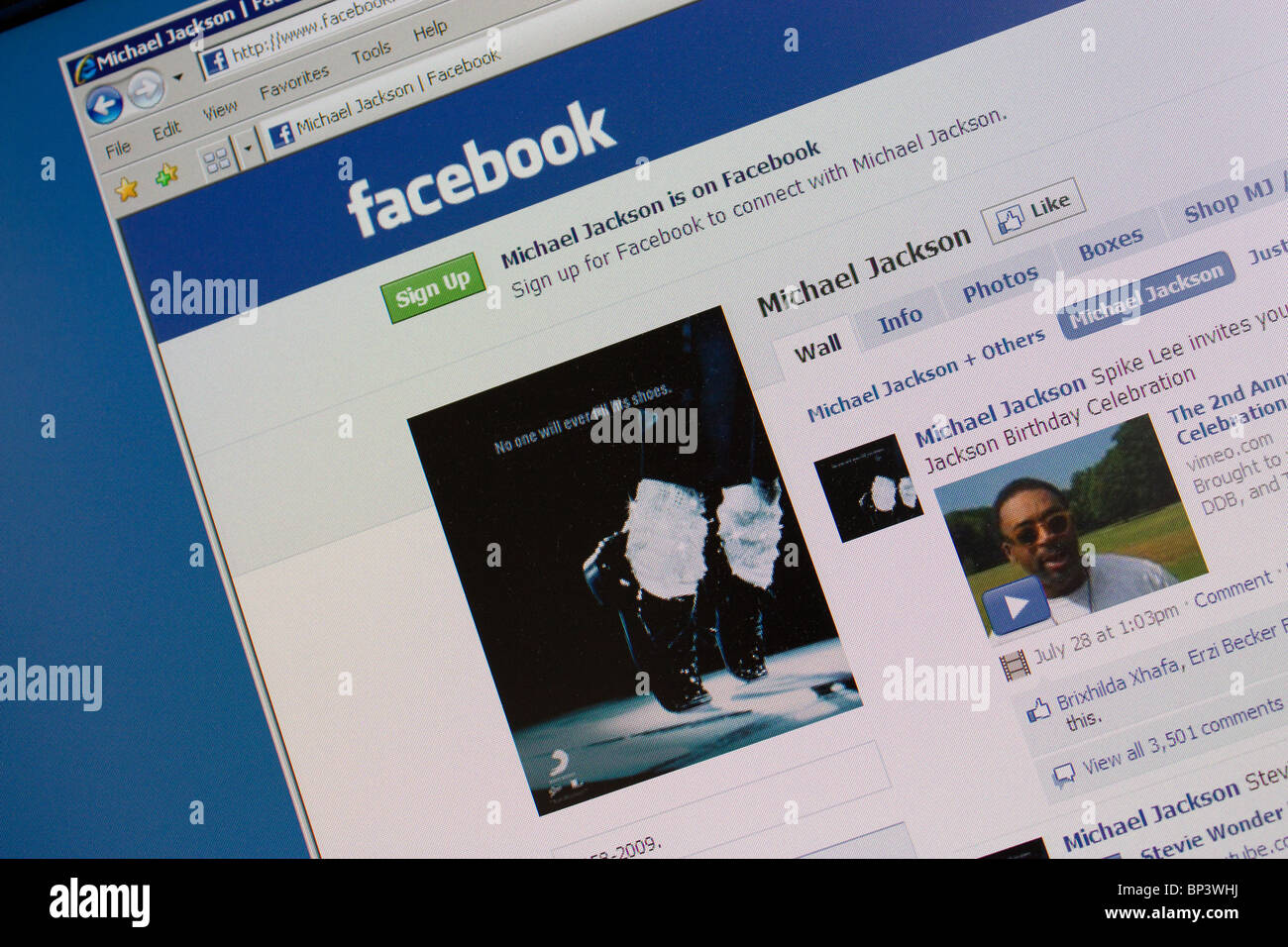 Michael Jackson facebook fanpage Stock Photo - Alamy