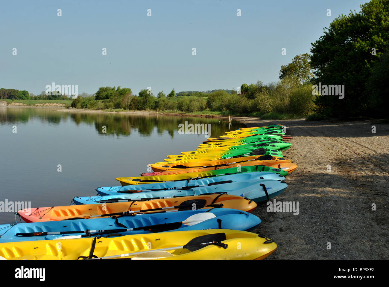 Blue water kayaks hi-res stock photography and images - Alamy