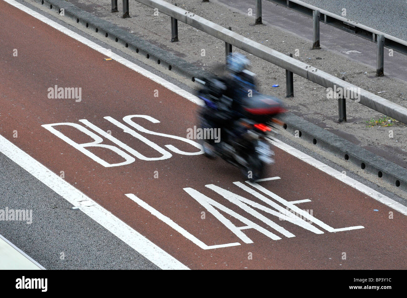 M4 bus lane hi-res stock photography and images - Alamy