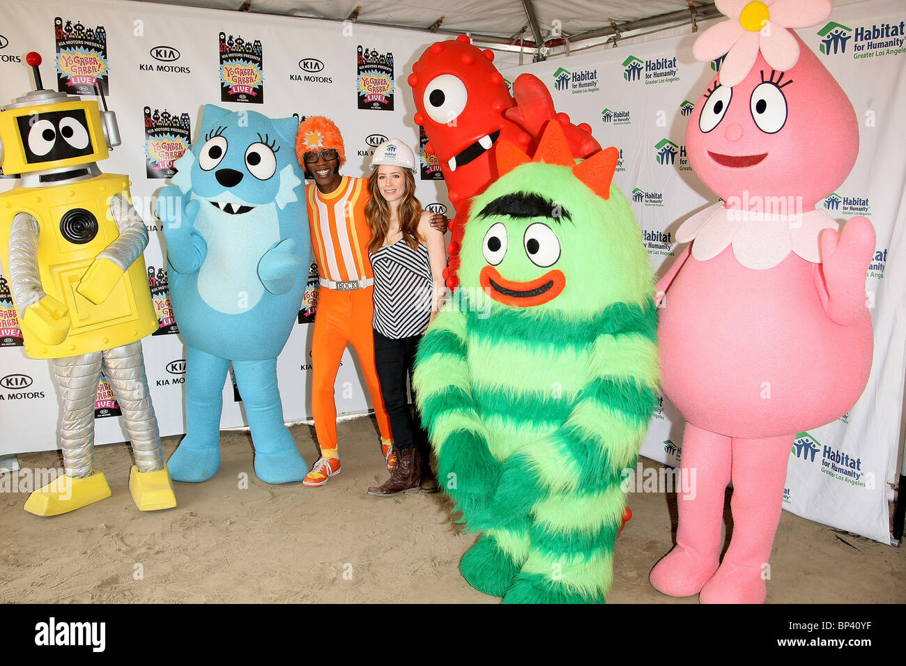 JAIME RAY NEWMAN YO GABBA GABBA DJ ROK YO GABBA GABBA! AND CELEBRITY ...