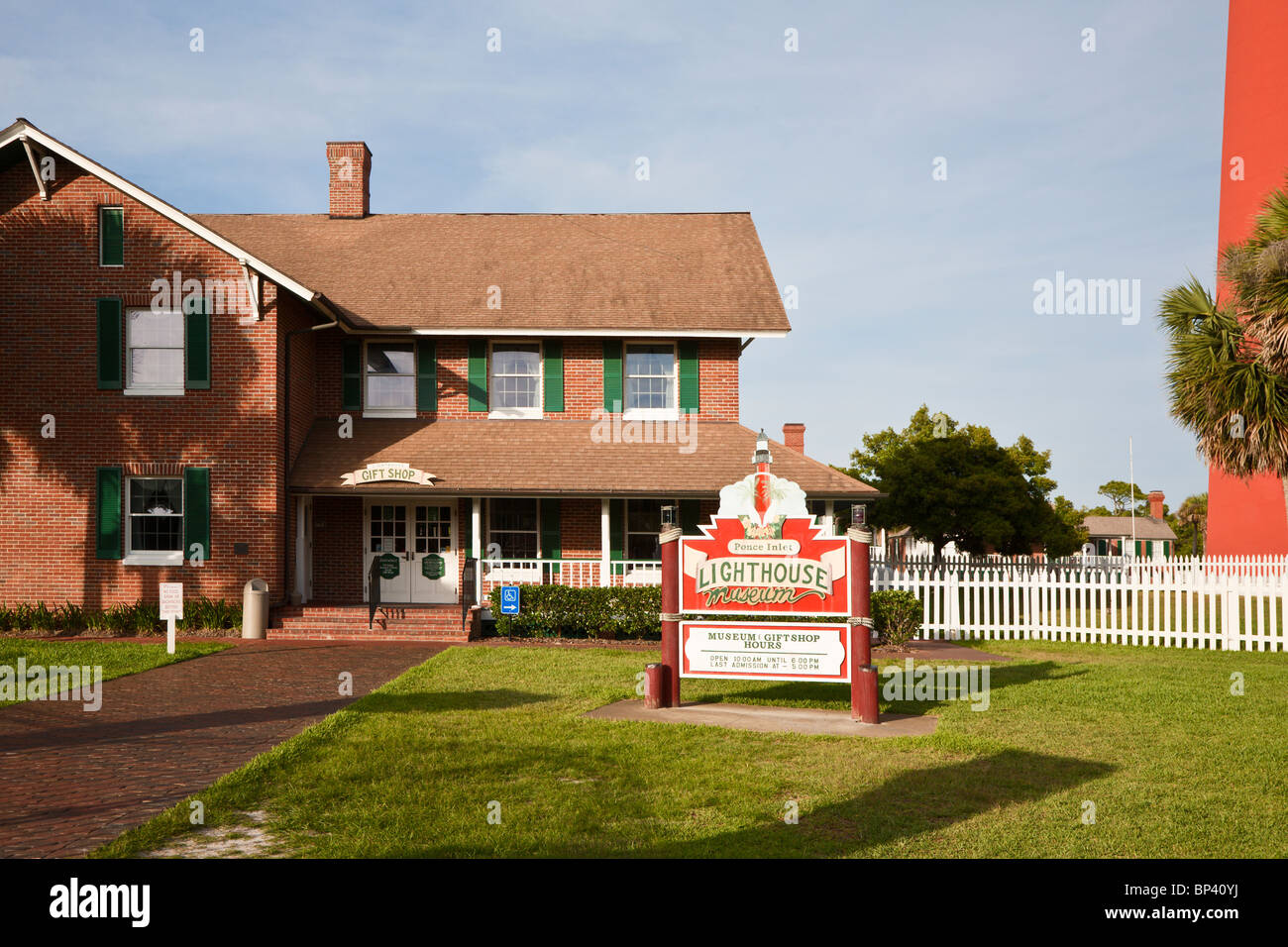 Ponce Inlet, FL - May 2010 - Ponce Inlet Lighthouse Museum and gift ...