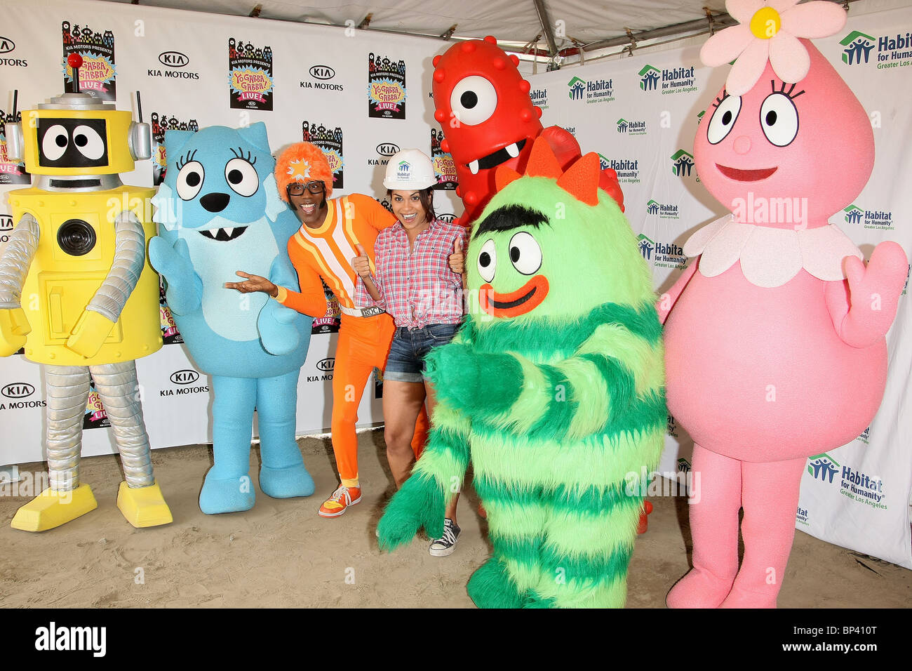 MONICA RAYMUND YO GABBA GABBA DJ ROK YO GABBA GABBA! AND CELEBRITY ...