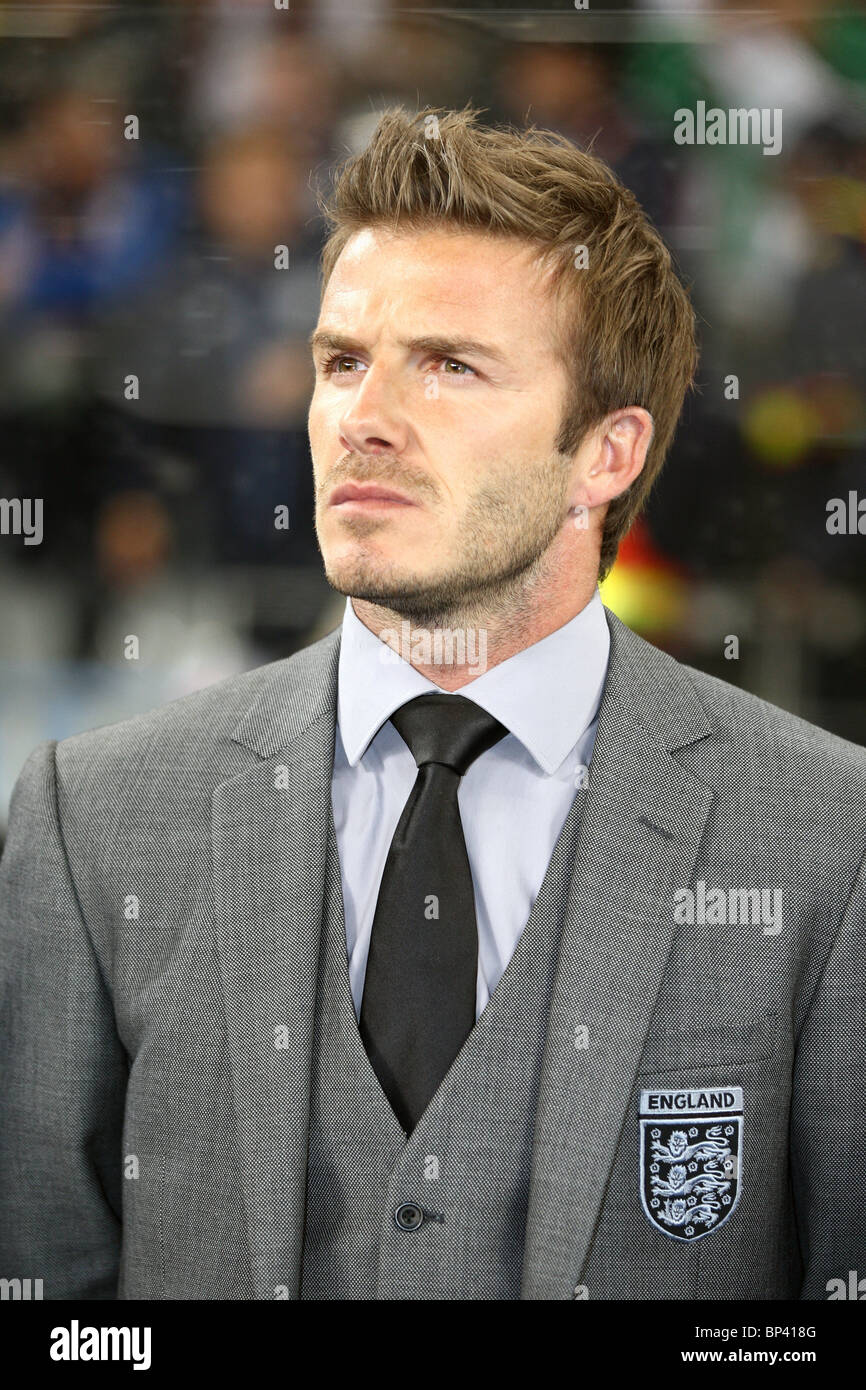 DAVID BECKHAM ENGLAND GREEN POINT STADIUM CAPE TOWN SOUTH AFRICA 18 ...