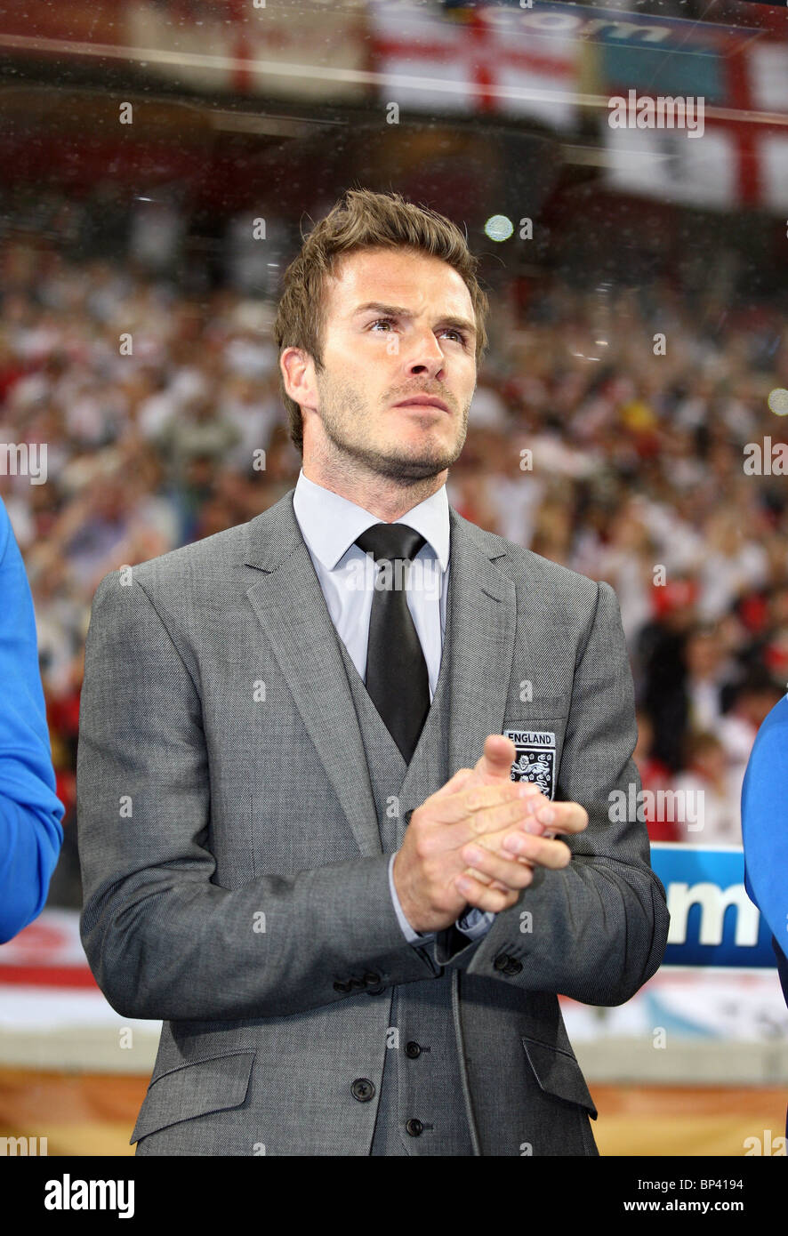 DAVID BECKHAM ENGLAND GREEN POINT STADIUM CAPE TOWN SOUTH AFRICA 18 ...