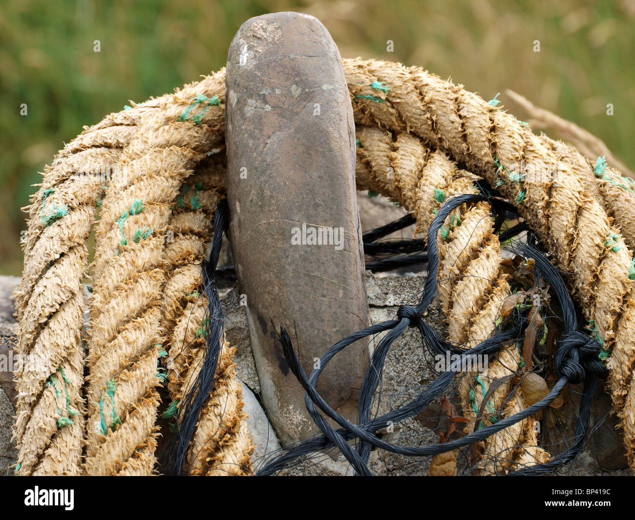 Coil old rope hi-res stock photography and images - Alamy