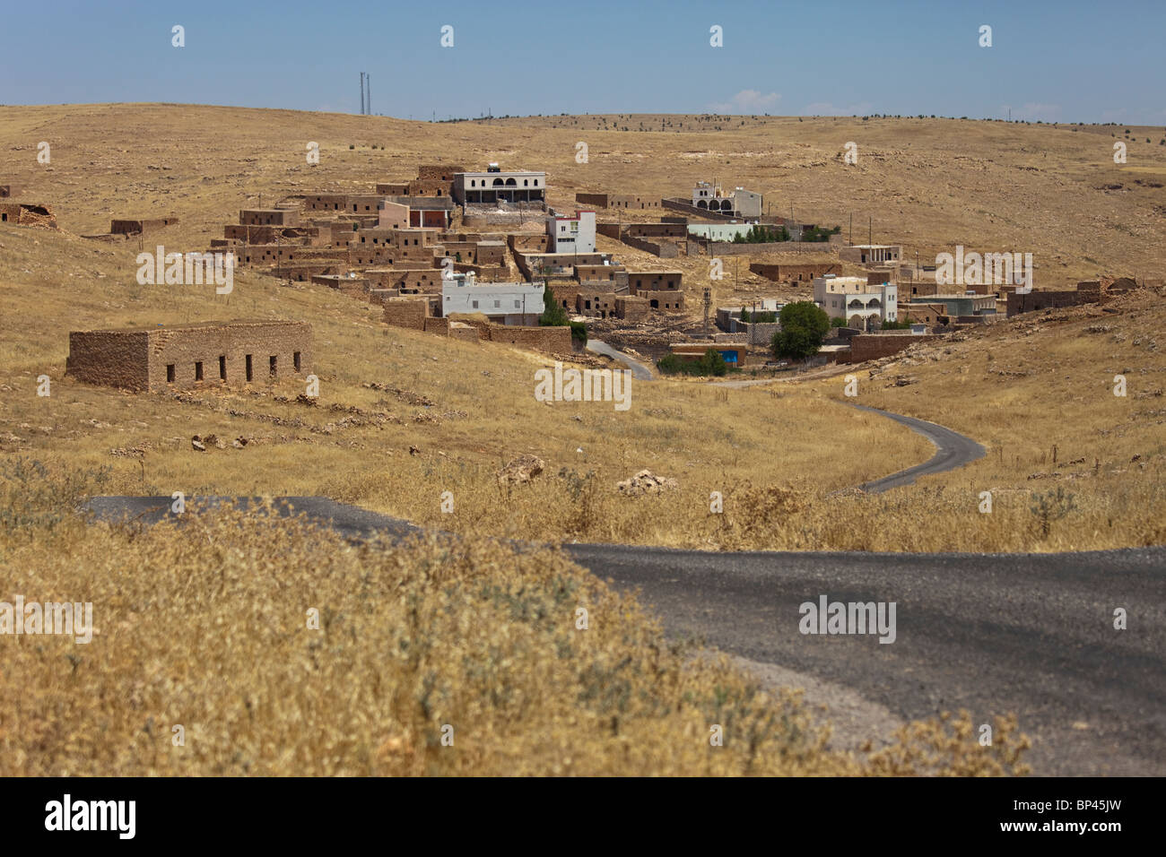 Yazidi hi-res stock photography and images - Alamy