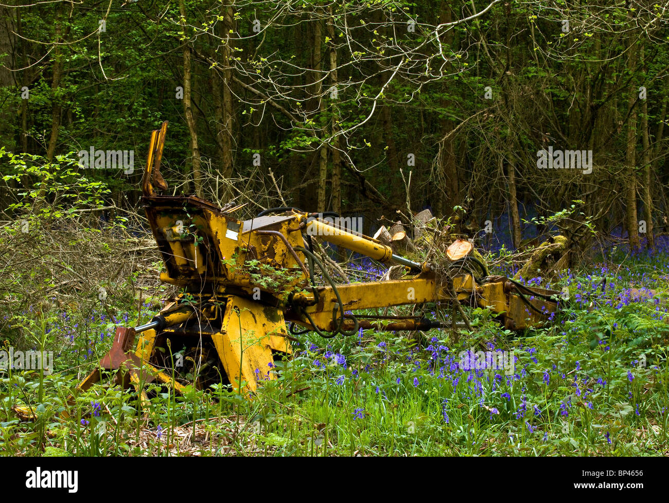 Rusting machinery hi-res stock photography and images - Alamy