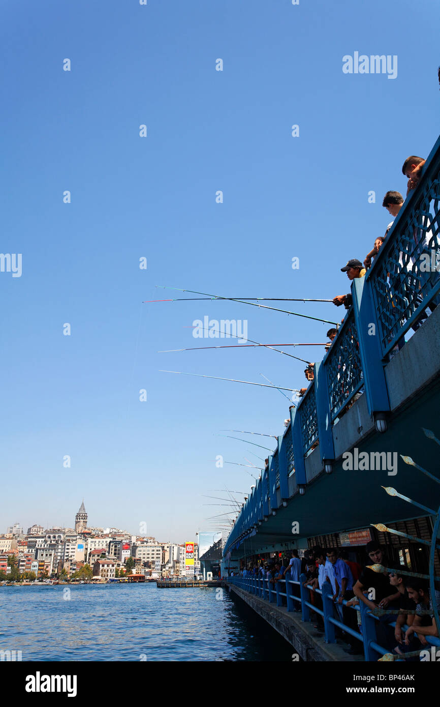 Turkey - Istanbul - men fishing from the Galata Bridge Stock Photo - Alamy