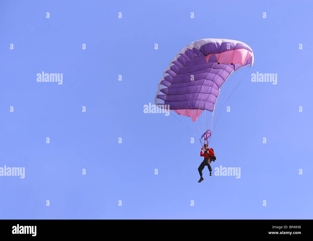 Parachute style hi-res stock photography and images - Alamy