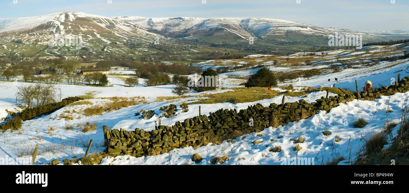 The Kinder Scout plateau in winter from Edale, Peak District National ...