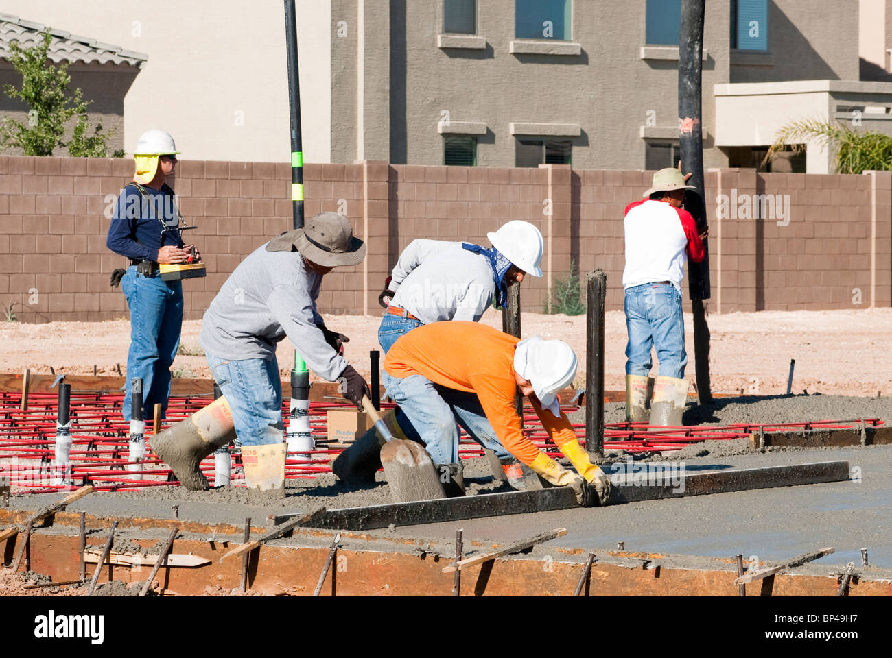 Construction crew hi-res stock photography and images - Alamy