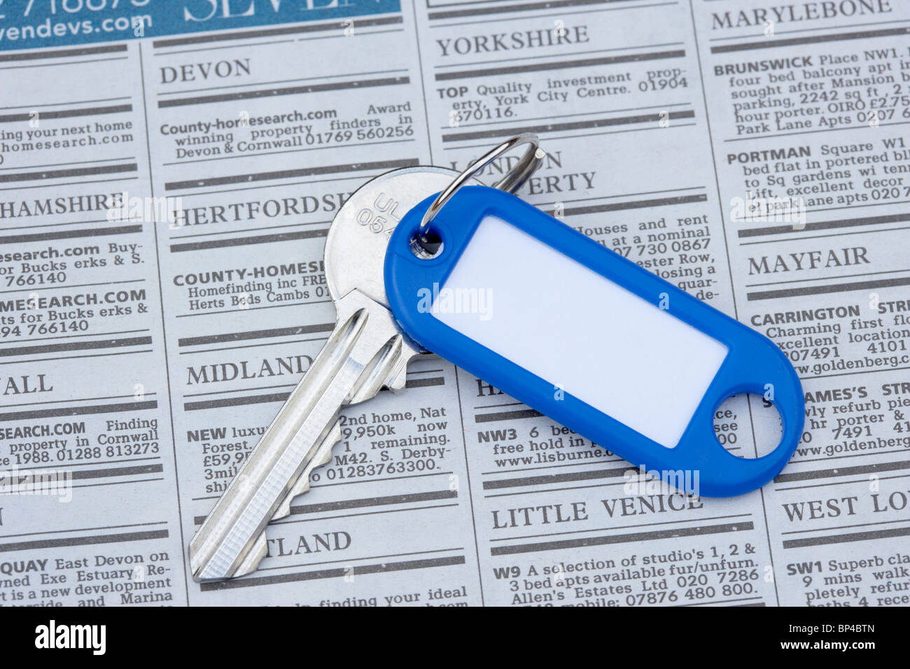 Real estate advertisements newspaper hi-res stock photography and ...