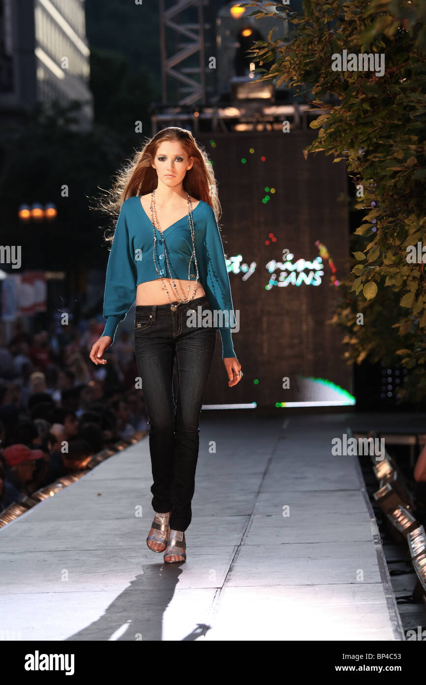 The 10th anniversary of the Montreal Design and Fashion Festival ...