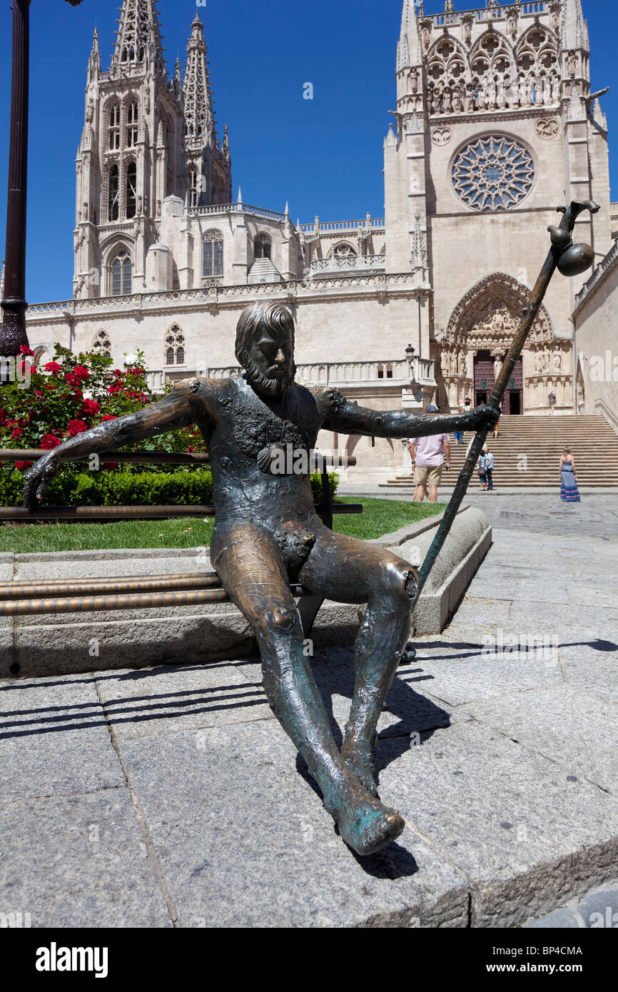 Camino pilgrim statue hi-res stock photography and images - Alamy