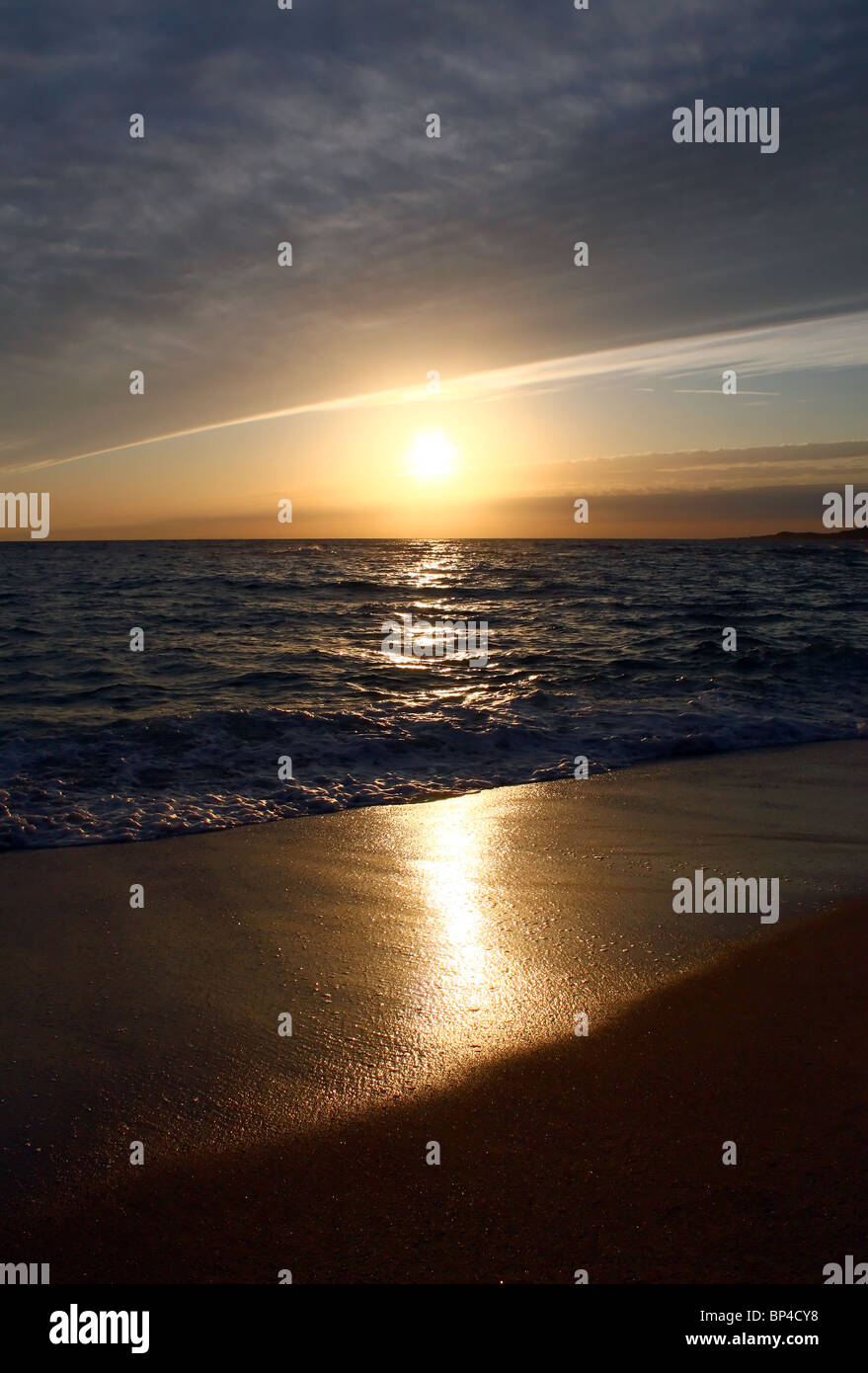 Sunset sea horizon scenery hi-res stock photography and images - Alamy