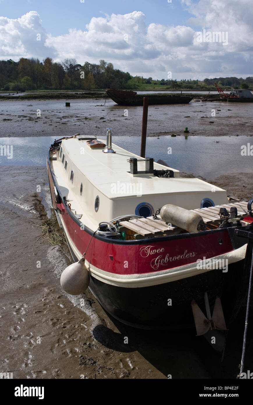 Old dutch barge hi-res stock photography and images - Alamy