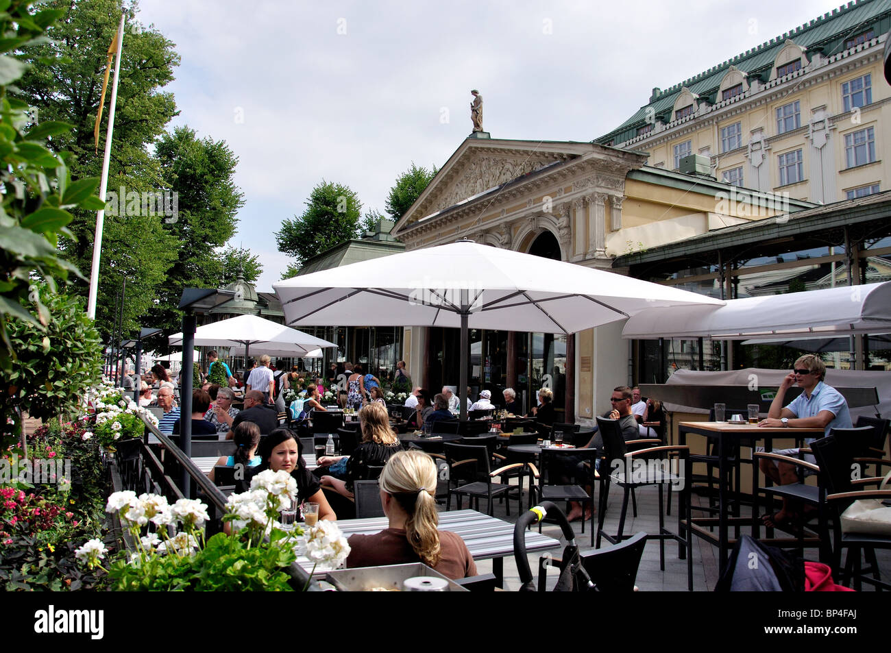 Esplanade restaurant helsinki hi-res stock photography and images - Alamy