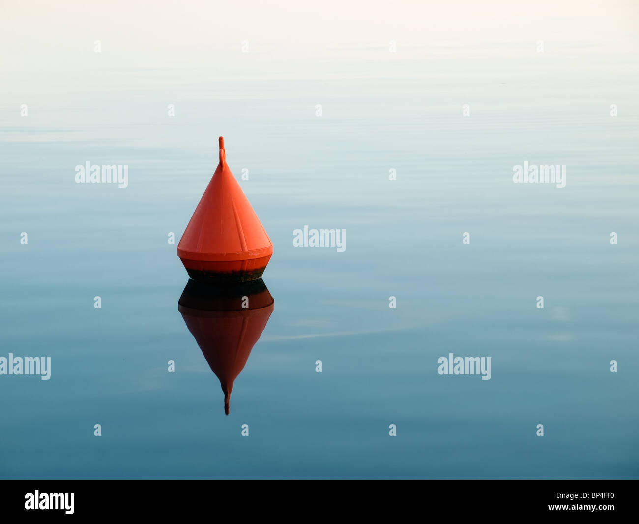 Single buoy mooring hi-res stock photography and images - Alamy