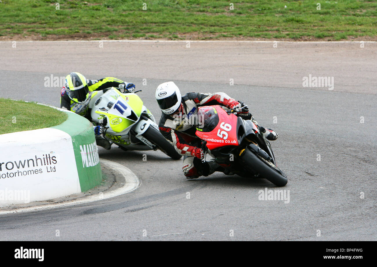 GNS Racing Team Honda CBR 600 taking the inside line in an attempt to ...