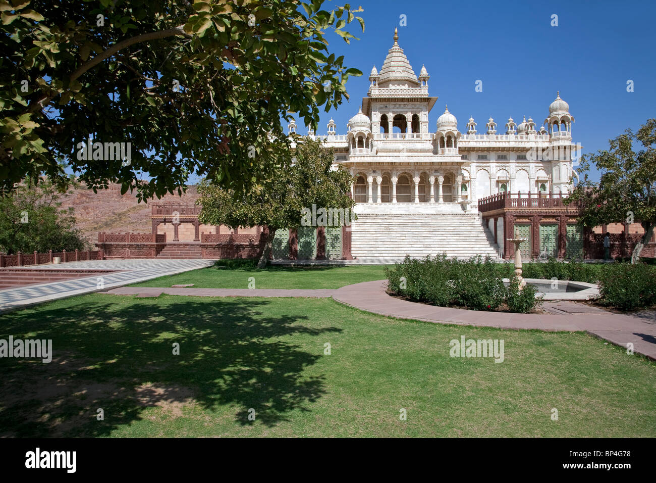 Cenotaph tomb hi-res stock photography and images - Alamy