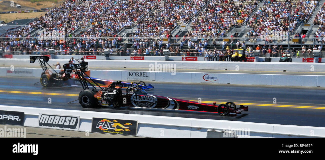 Dragsters hi-res stock photography and images - Alamy