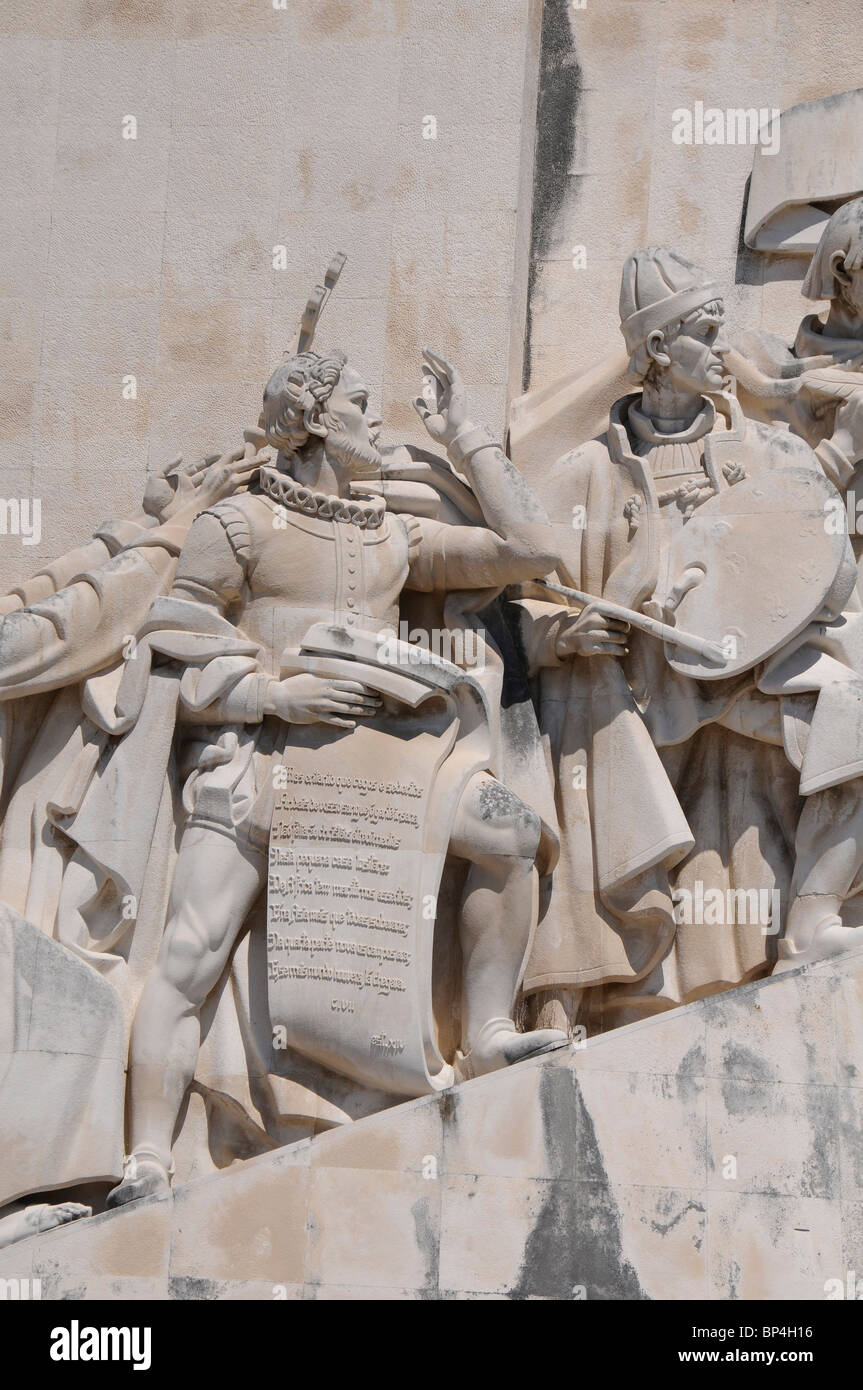 Monument to the discoveries padrao dos descobrimentos statues hi-res ...