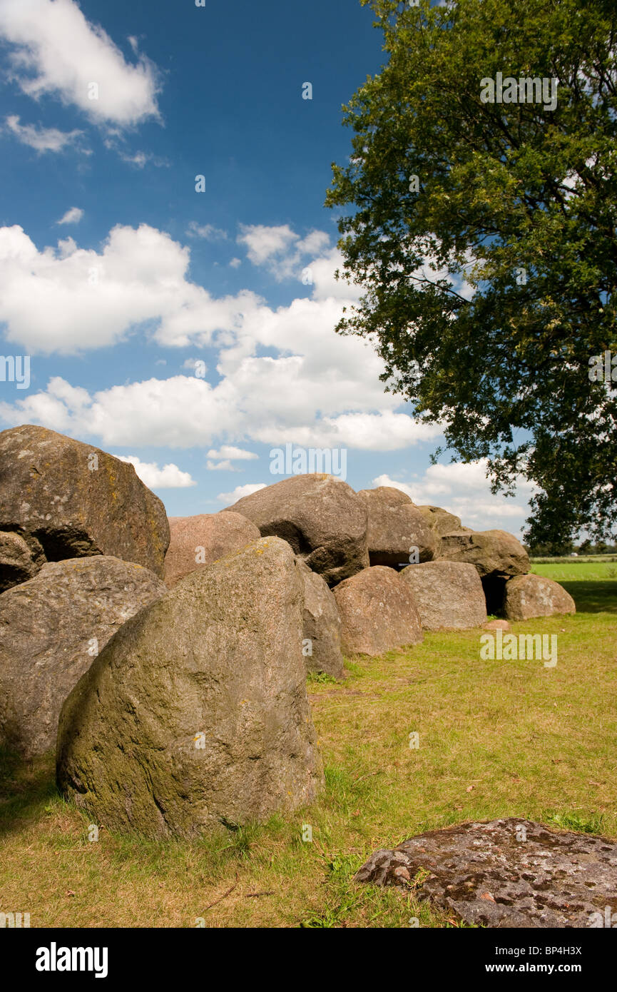 Historical Dutch hunebed Stock Photo - Alamy