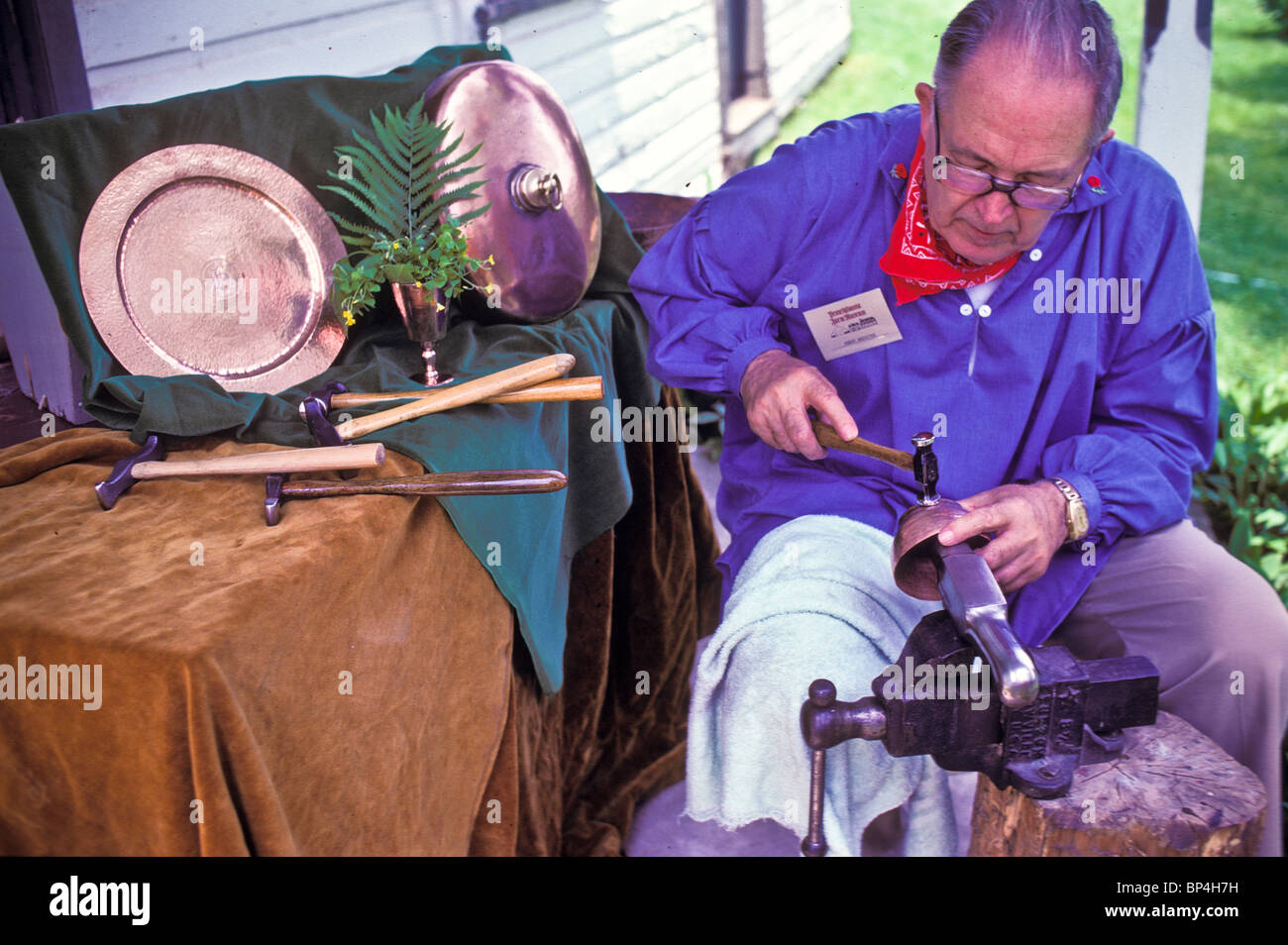 Colonial silversmith hi-res stock photography and images - Alamy