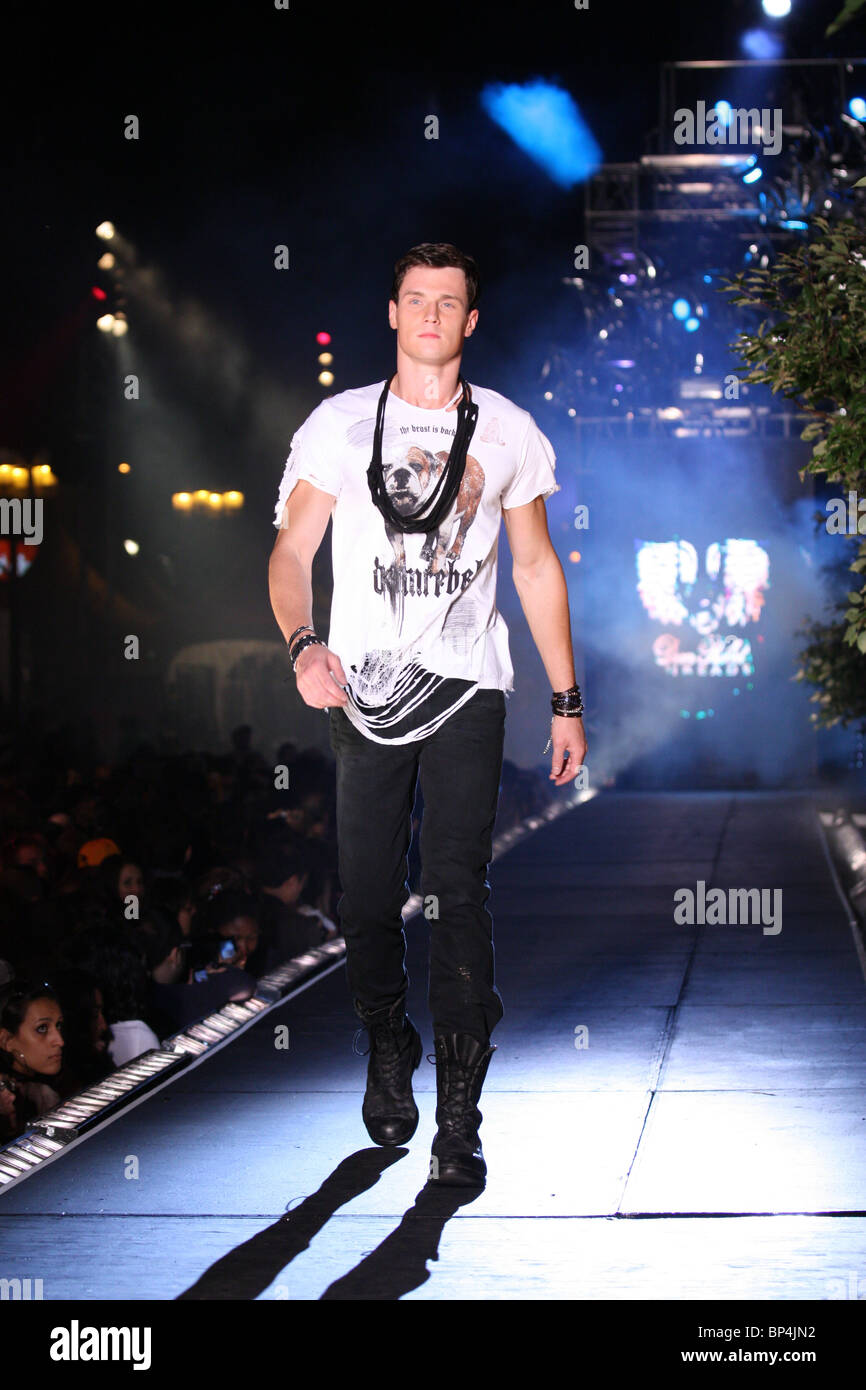 The 10th anniversary of the Montreal Design and Fashion Festival ...