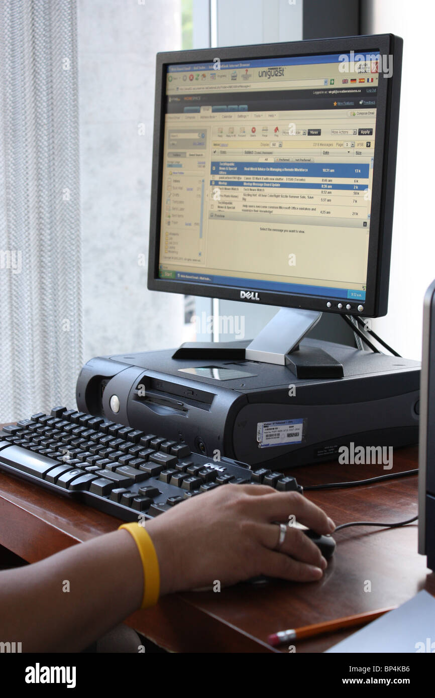 check email computer screen Stock Photo - Alamy