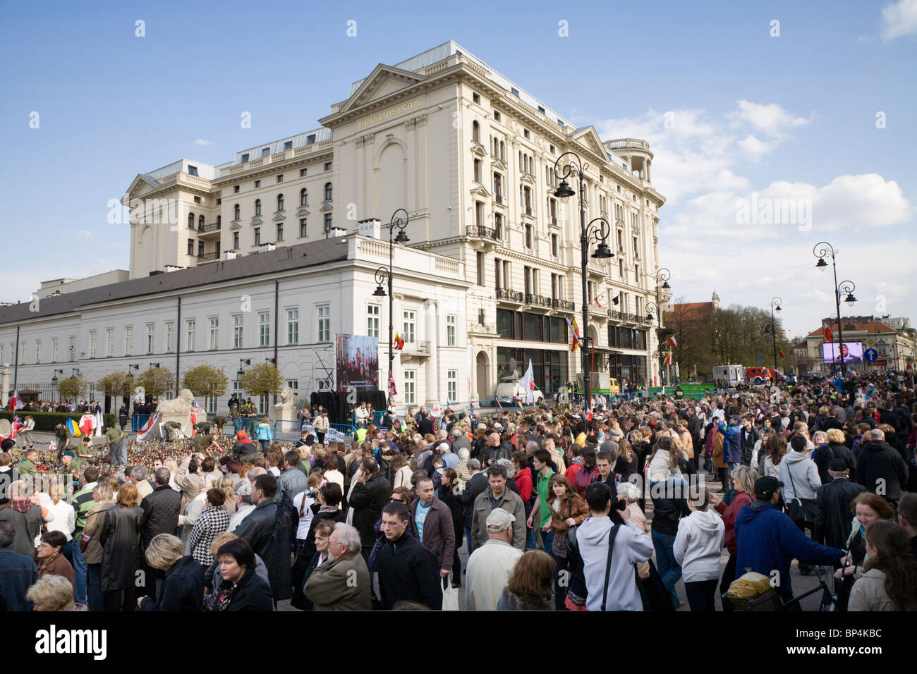 Warsaw Poland: People gather at the Presidential Palace in memory of ...