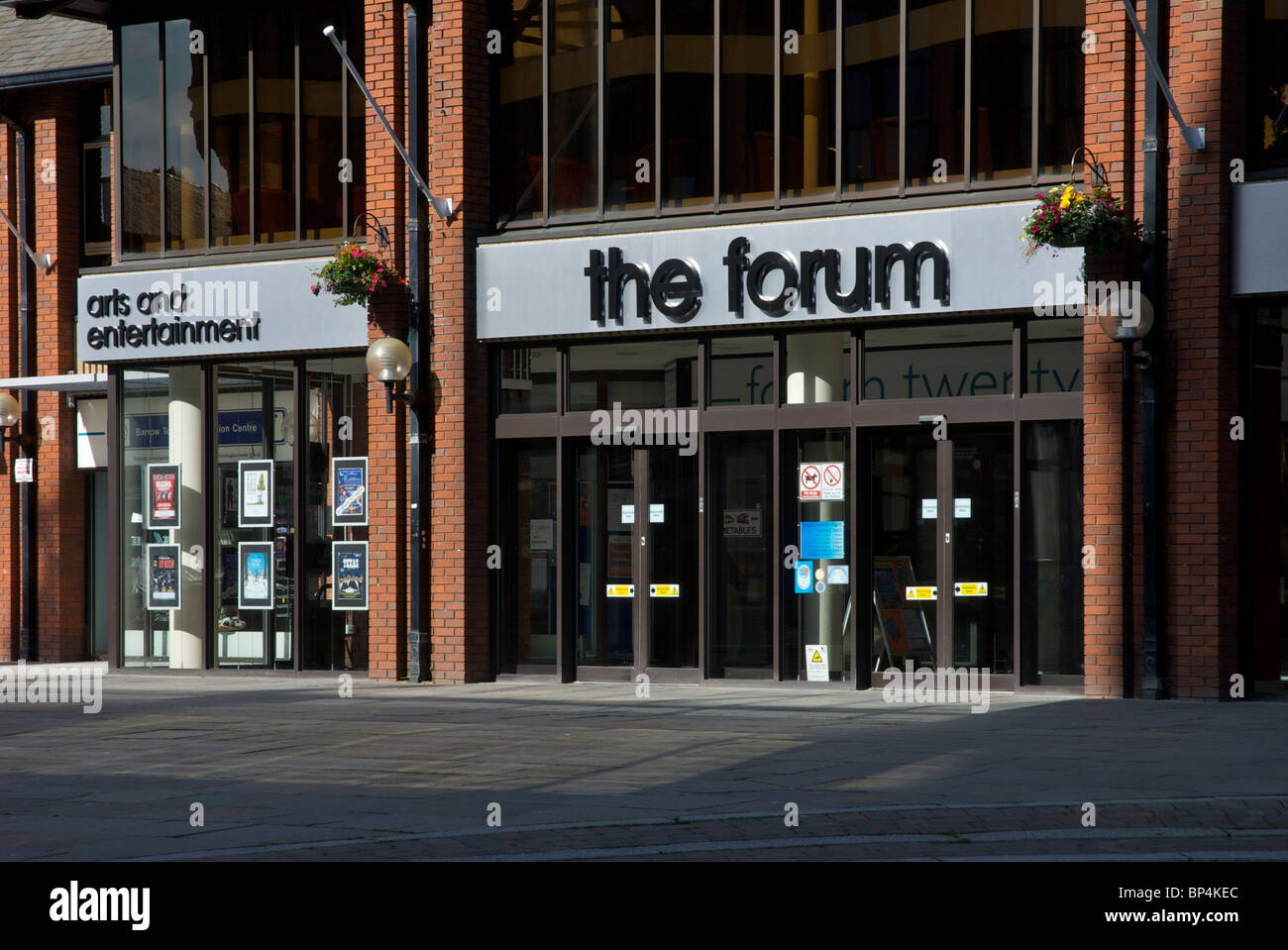 Forum theatre hi-res stock photography and images - Alamy