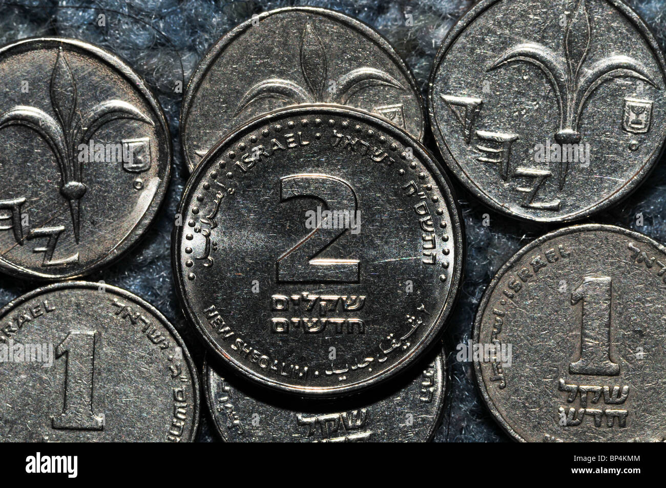 New Israeli Shekel coins 6 one shekel coins and 1 two shekel coin Stock ...