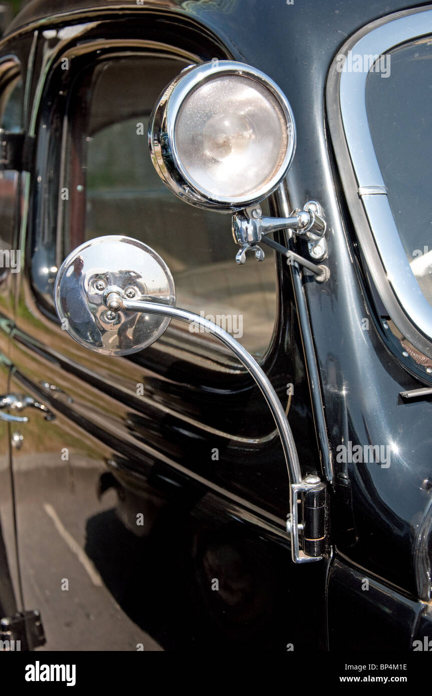 Vintage riley radiator grill hi-res stock photography and images - Alamy