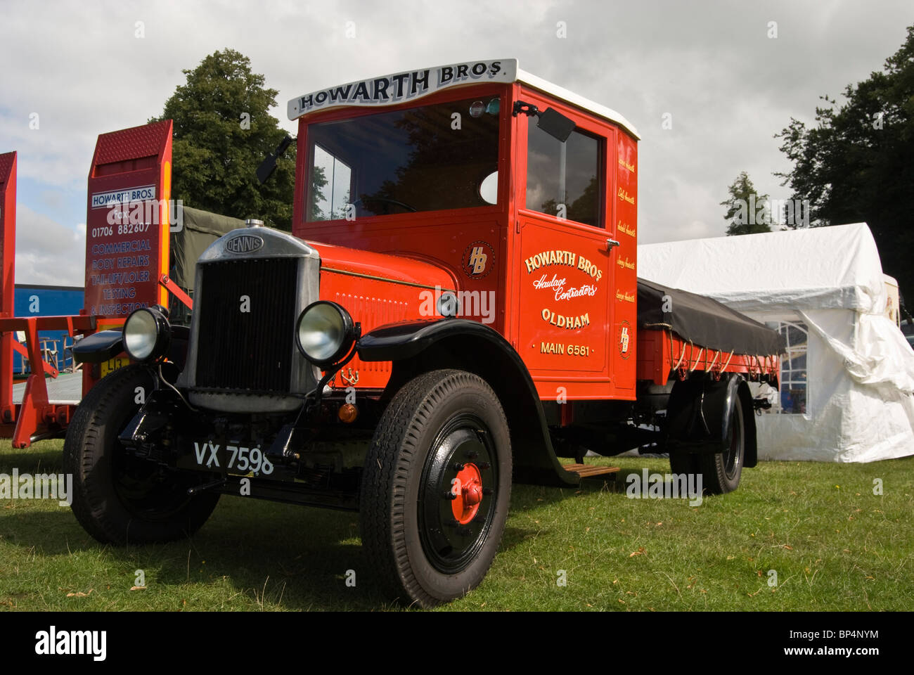 Dennis truck hi-res stock photography and images - Alamy