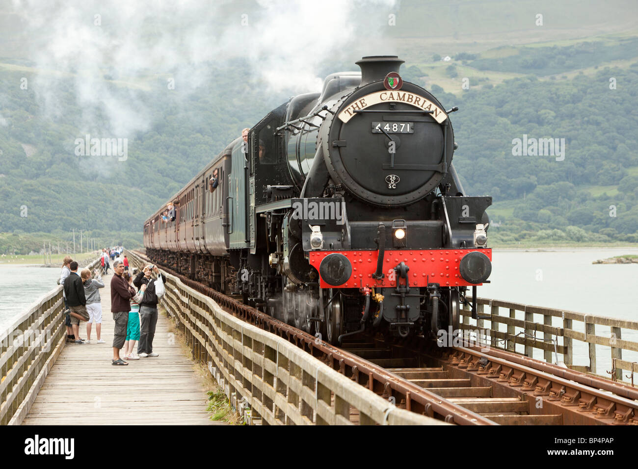 LMS 4-6-0 Black 5 locomotive number 44871 pulling "The Cambrian ...