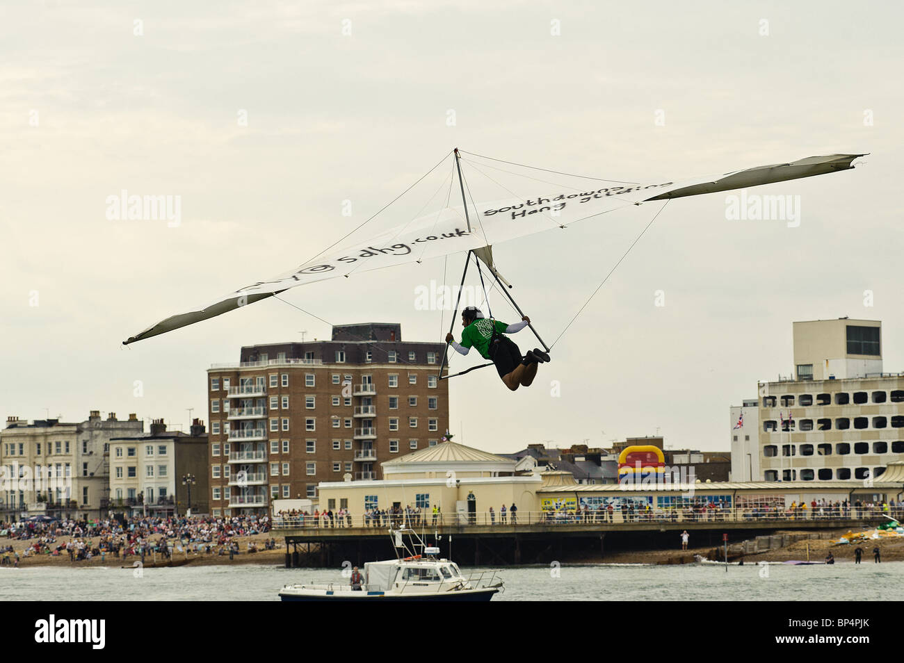 Toby Quantrill's winning 81M flight of the Worthing International ...