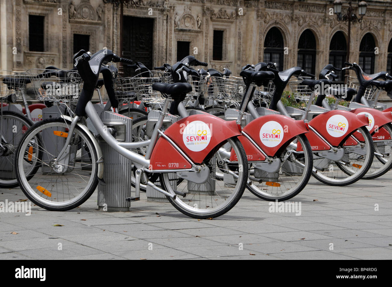 Bicycle renting scheme in Sevilla: photo of the bike rental station ...