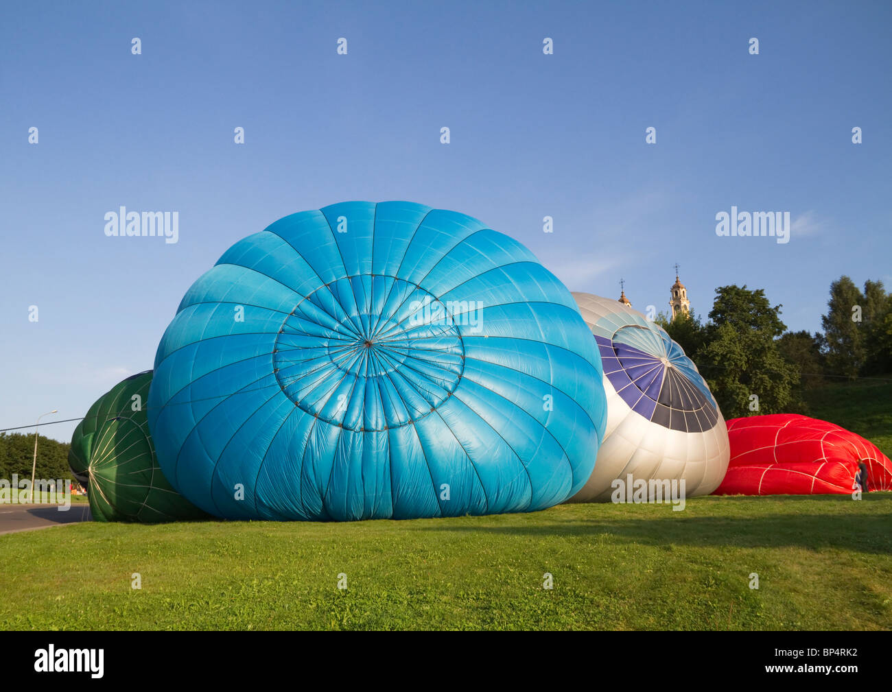 Hot air balloon rope hi-res stock photography and images - Alamy