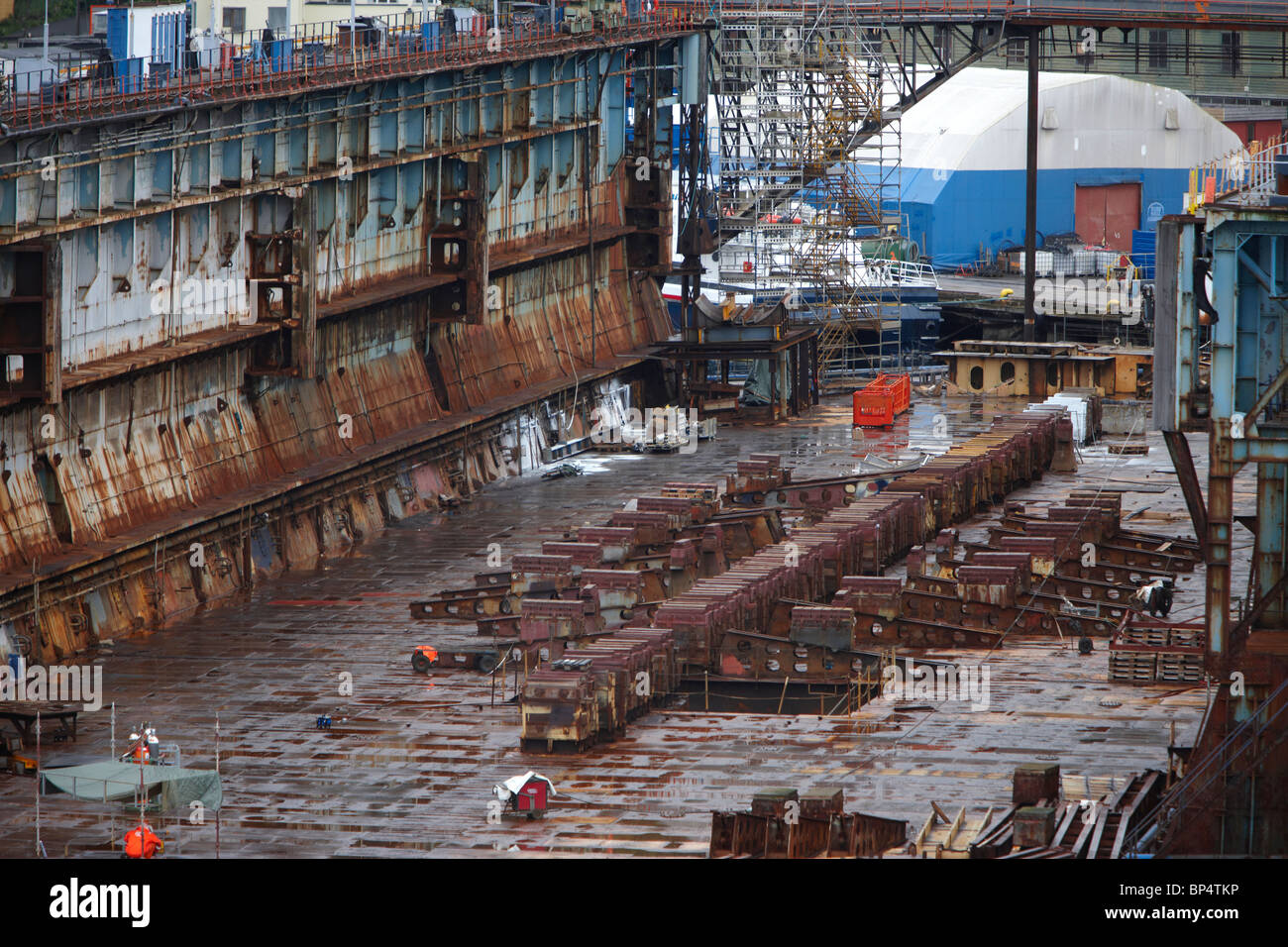 Norway shipyards hi-res stock photography and images - Alamy