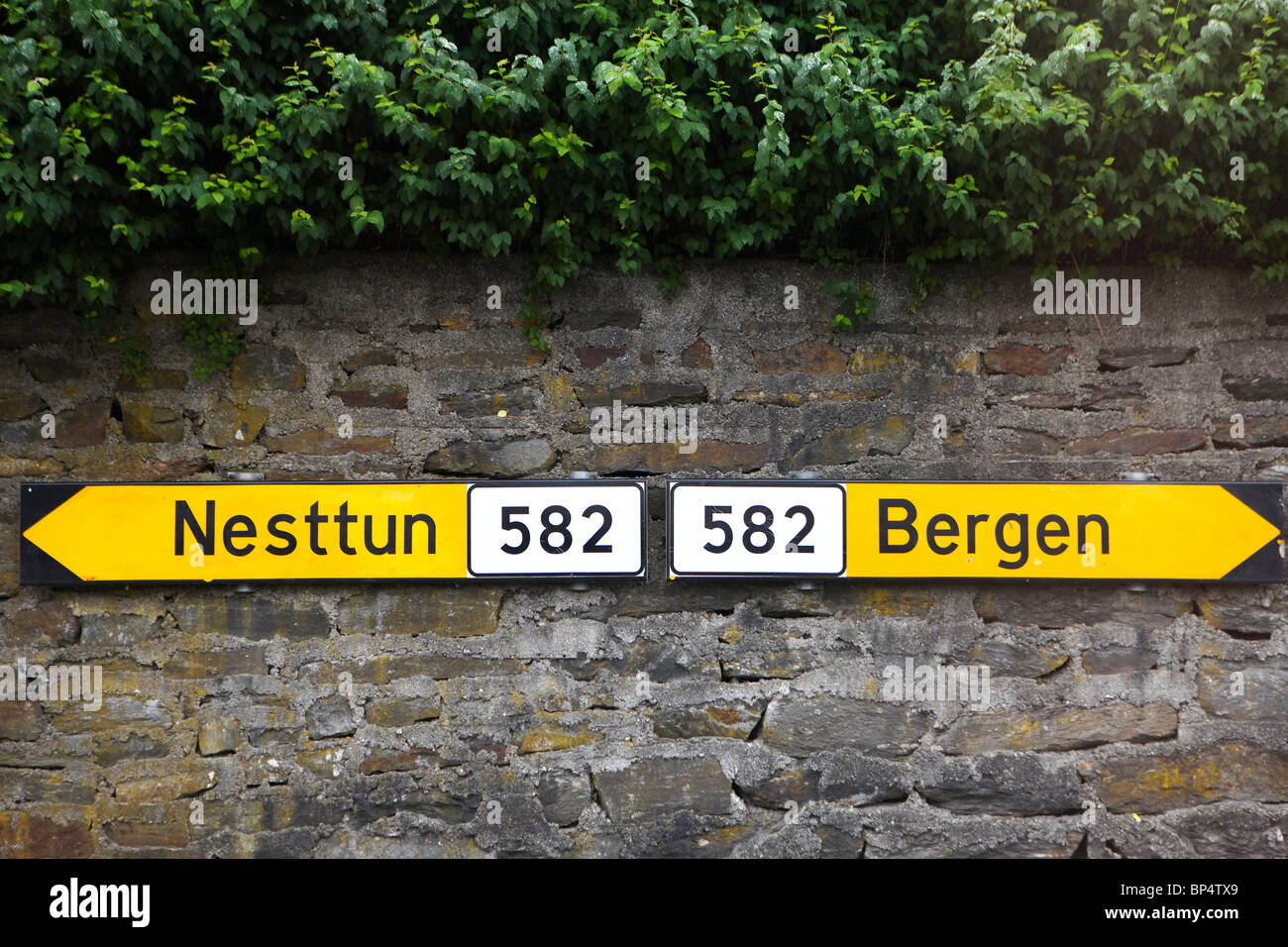 Road signs in norway hi-res stock photography and images - Alamy