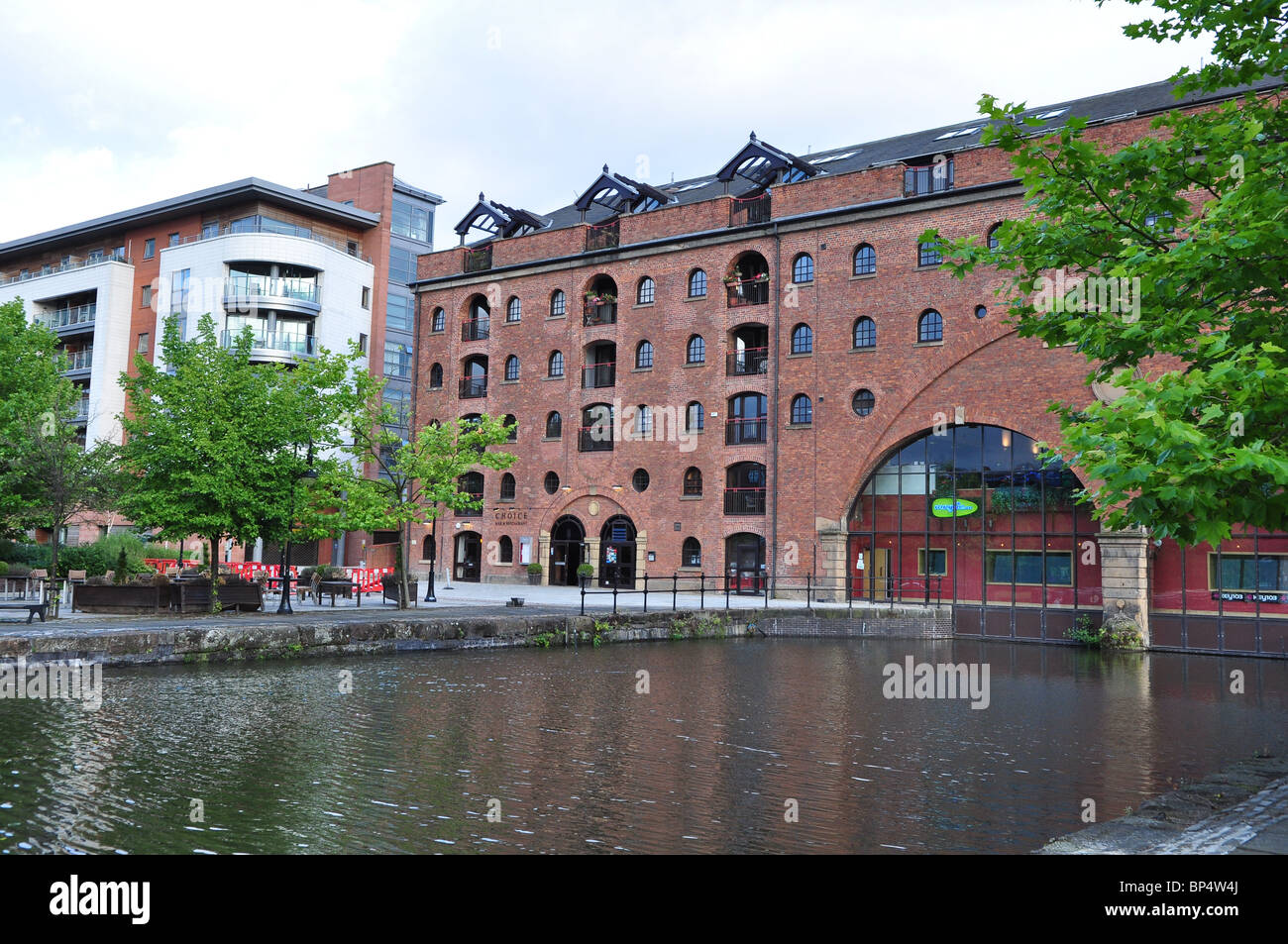 Castlefield Basin Manchester High Resolution Stock Photography and ...