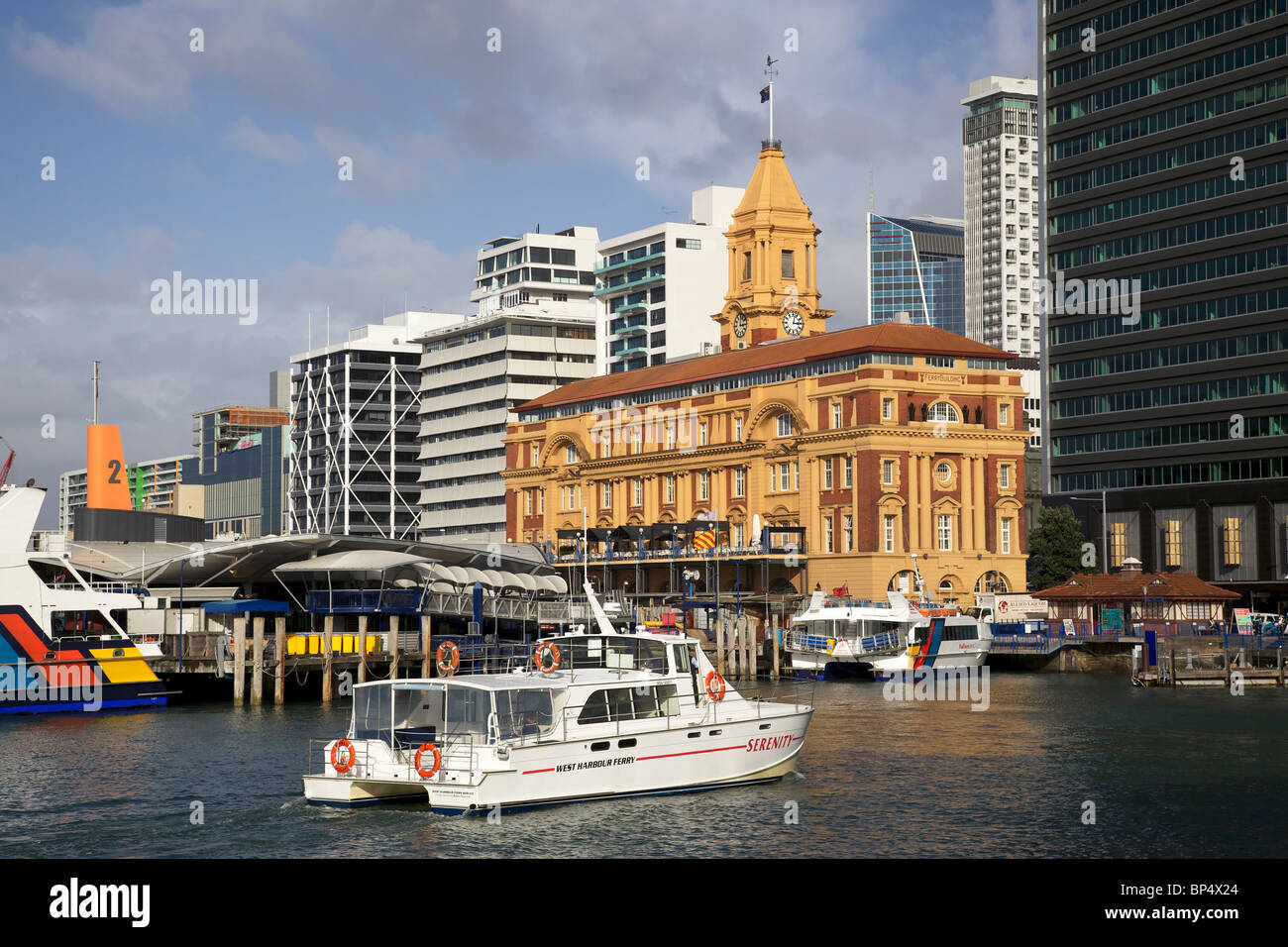 Auckland cruise ship terminal hi-res stock photography and images - Alamy