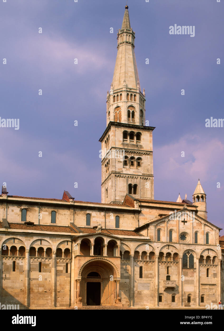 Italy Emilia-Romagna Modena cathedral Stock Photo - Alamy
