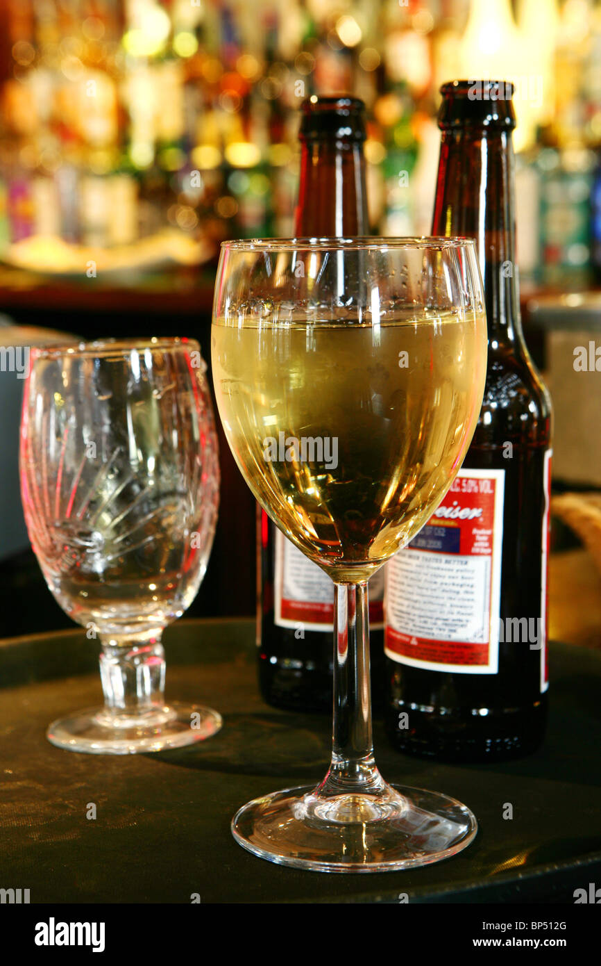 Alcohol in a bar Stock Photo - Alamy